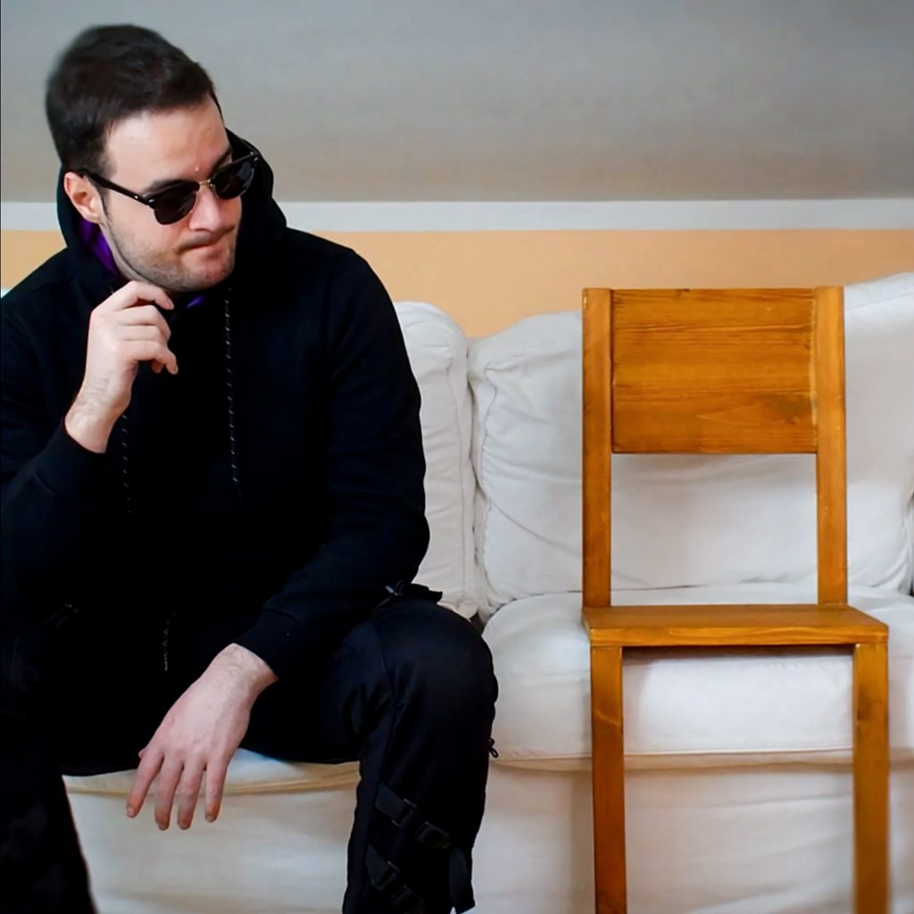 La Sedia a 2 Gambe - Arkadia Media Agency